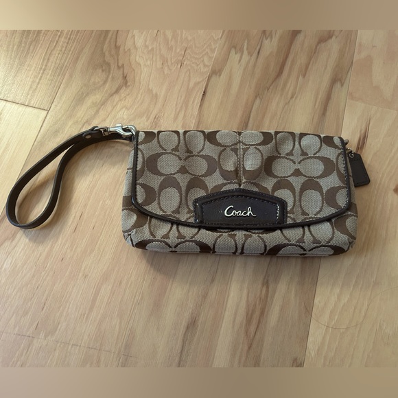 Coach | Bags | Coach Clutch | Poshmark